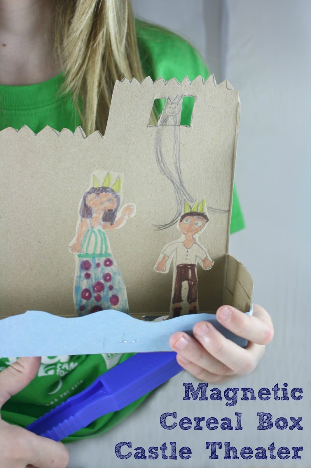 D.I.Y Knight Cardboard Shield for Pretend Costume Play - The Educators ...